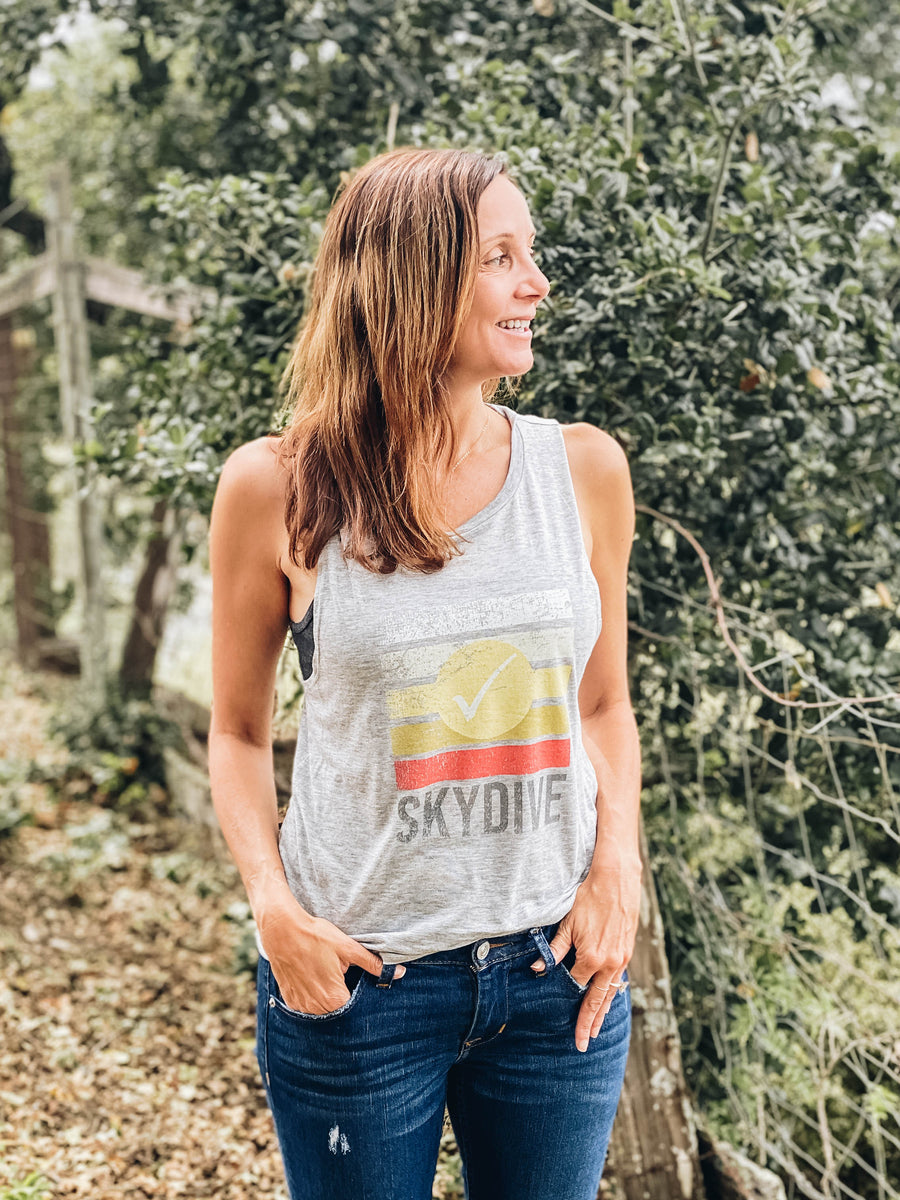 Skydiving Tank Top – buck & co.